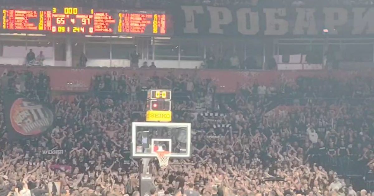 Evo koja pesma je zagrmela u Areni na kraju meča: Grobari u transu i ...