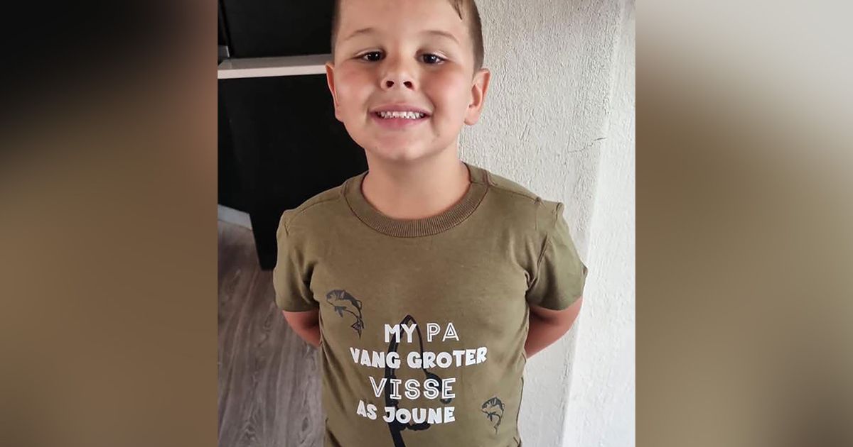 Ovo je dečak (7) kojem je krokodil odgrizao ruku: Oca progoni očajnički ...