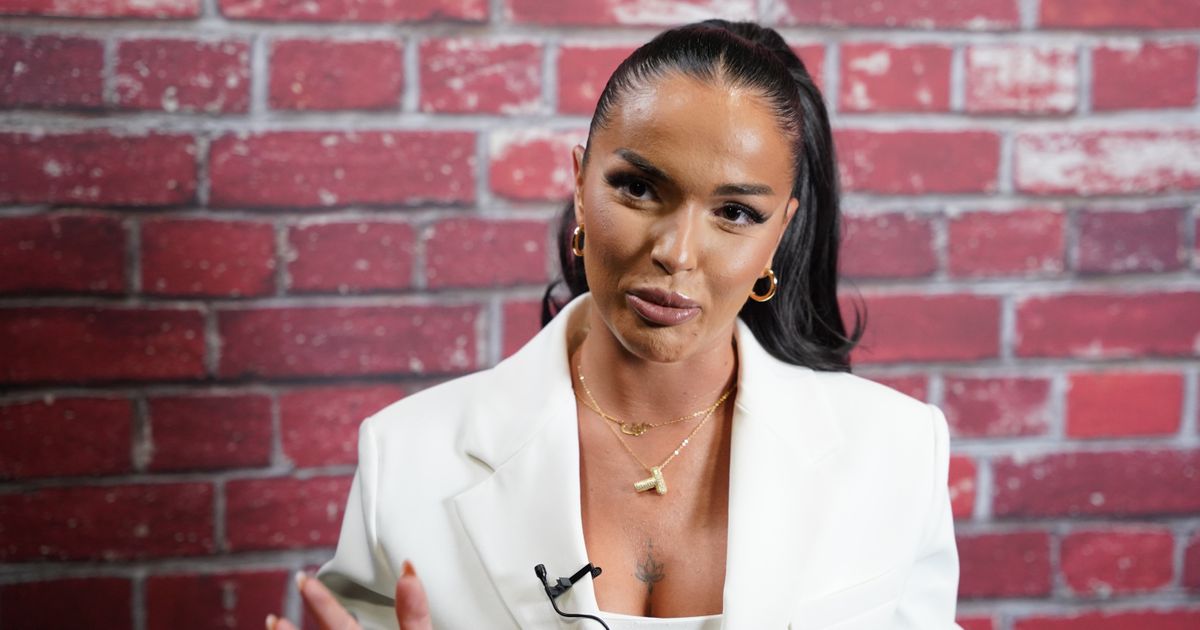 Zavirite u Džehvinu dnevnu sobu u stanu od 400.000€! Pokazala luksuz ...