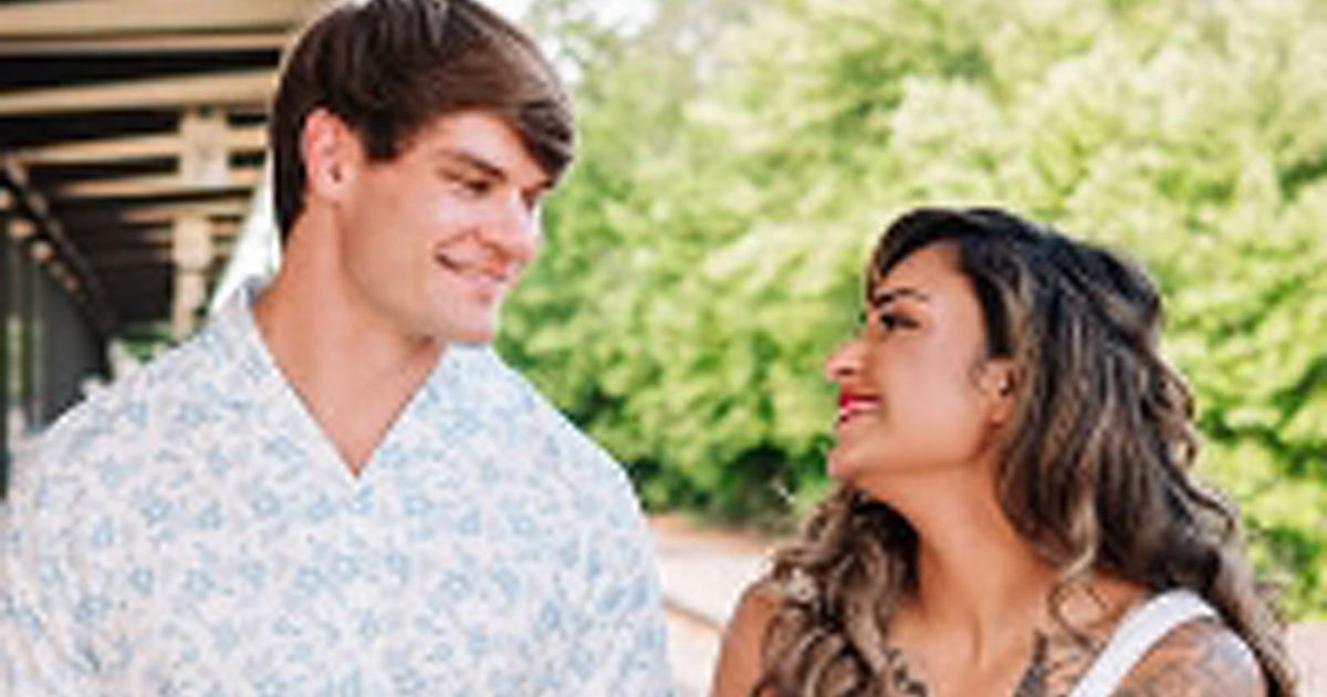 Muž joj se ubio, a onda iz groba poslao ćvece: Pozvala je cvećaru, tamo ...