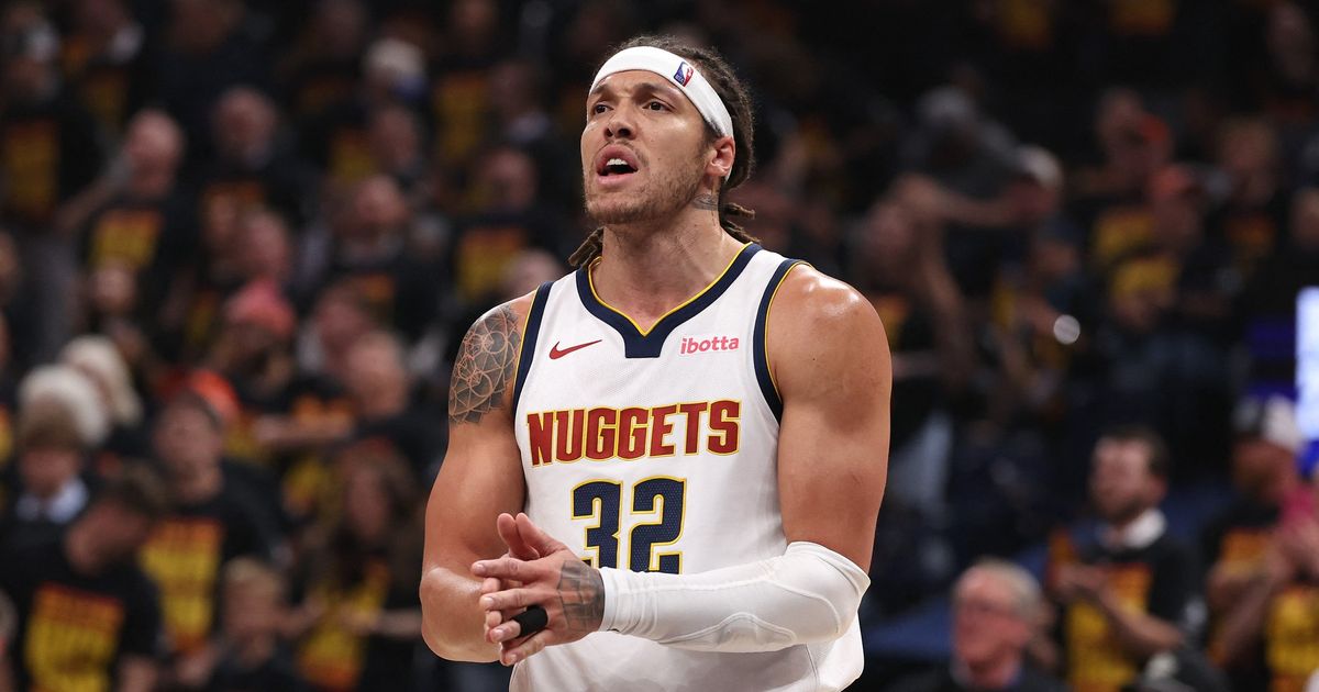 Eron Gordon se na konferenciji za medije pojavio sa sinovima poginulog ...