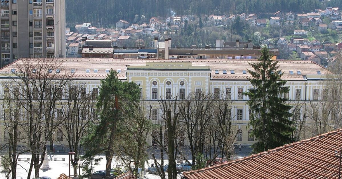 Užički talentovani gimnazijalci zapaženi na takmičenju u Grčkoj: Predstavili uređaj za prevod ...