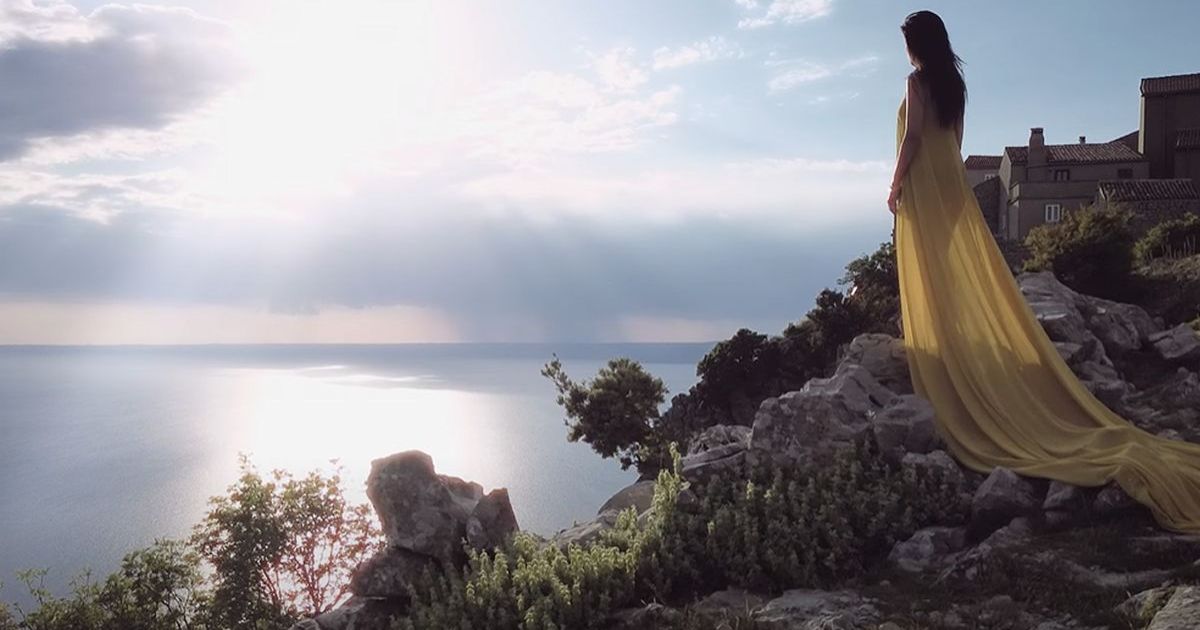 Nekadašnja finalistkinja PZE, Hristina predstavlja novi singl „Priroda ...