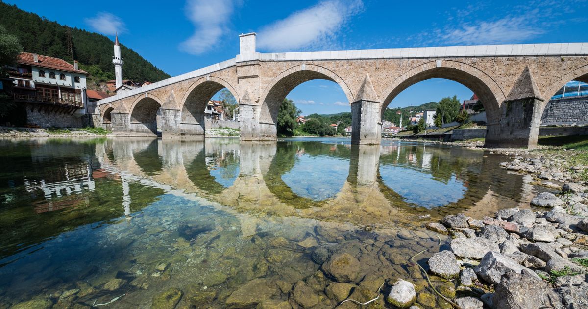 Zaboravljeni dragulj Bosne: Gradić sa mostom kao sa razglednice i ...