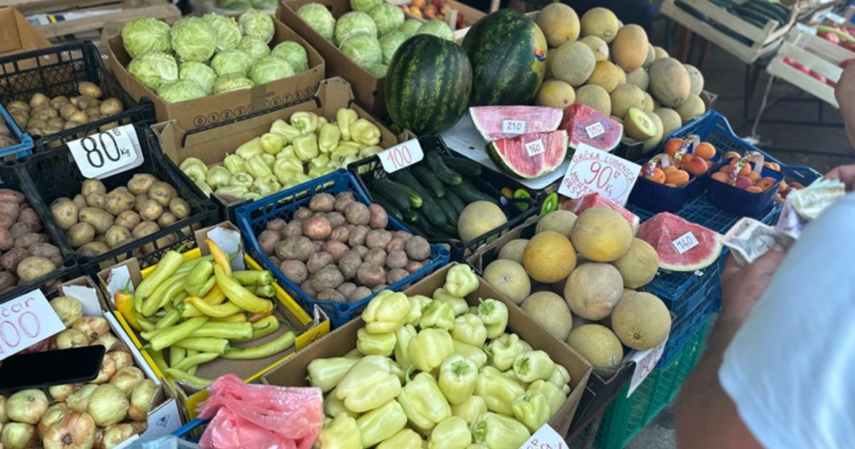 Cene na srpskim pijacama za vikend: Od krastavaca za 80 do jagoda za ...