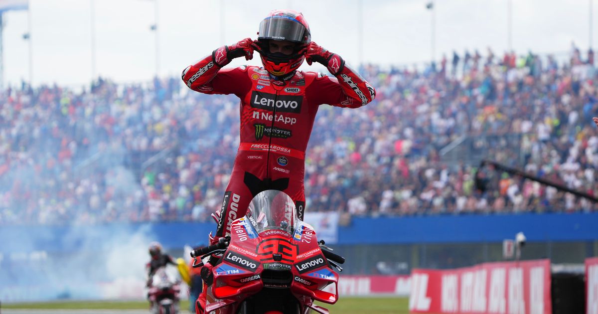 Na Zapadu ništa novo: Mark Markez vlada Nemačkom! - Telegraf.rs