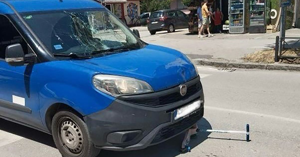 Dvoje dece i jedna odrasla muška osoba povređeni u udesu u Čačku: Evo u kakvom su stanju - Vesti ...