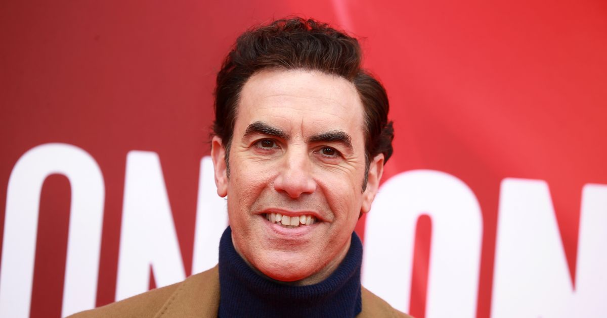 "Veri najs!" Saša Baron Koen šokirao ceo svet transformacijom ...