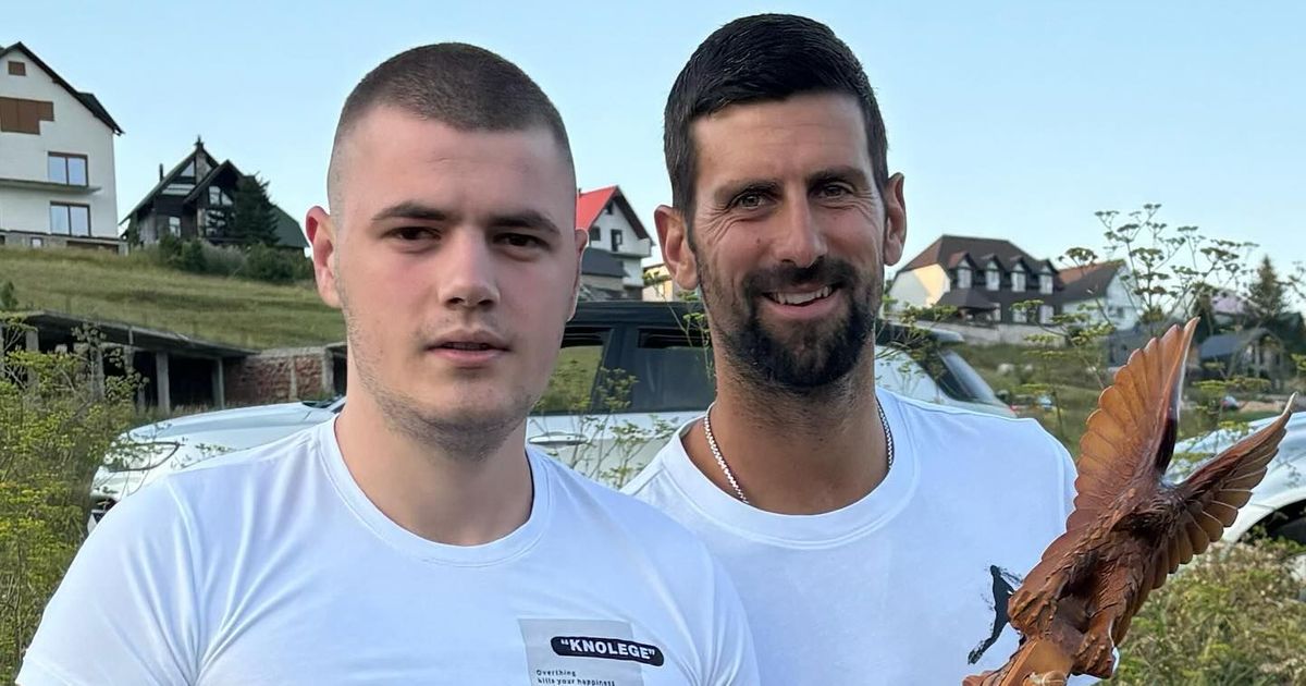 Novak Đoković oduševio Srbe i Crnogorce fotografijom s guslama: "Ti si ...