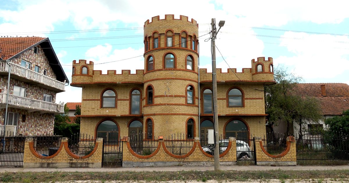 Najneverovatnija gastarbajterska kuća! Radili u svetu, pa u Srbiji ...