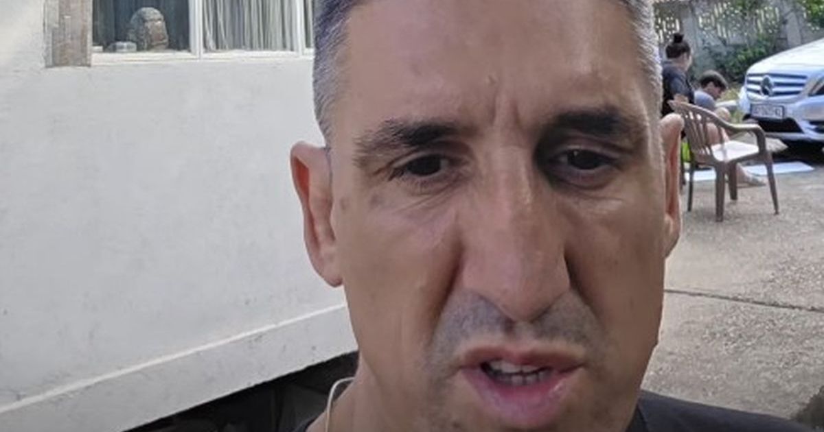 Drama na Voždovcu! Kristijan nije mogao da nađe decu, razvalio vrata ...