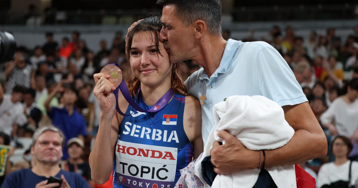 Dragutin Topić se oglasio posle svetske bronze heroine Angeline ...