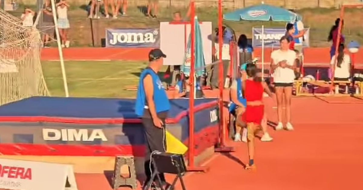 Dok je Angelina osvajala bronzu na SP, njena sestra Sofija je oborila ...