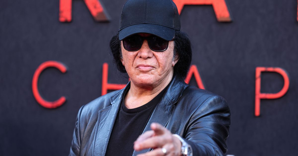 Legendarni roker hitno prebačen u bolnicu nakon što je doživeo ...