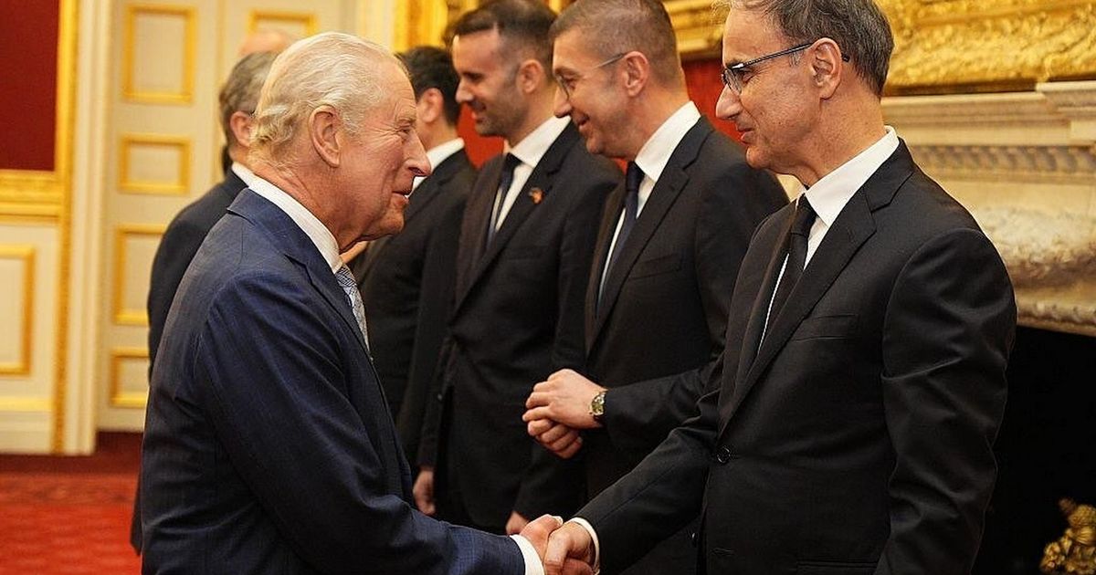 Premijer Srbije Đuro Macut u palati Sent Džejms na prijemu kod kralja ...