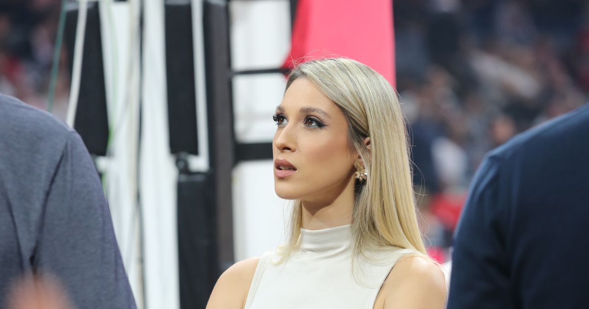 Kristina Tomić promenila imidž, pa krenula na Partizanov meč: Najlepša ...