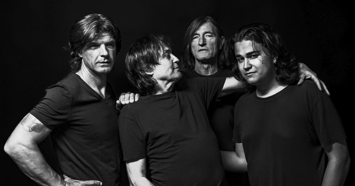 Vlado Kalember i Srebrna Krila u mts Dvorani 4. decembra - Telegraf.rs