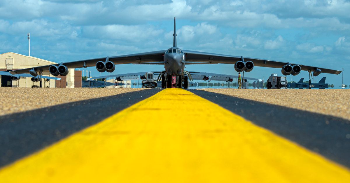Bombarder B-52 koji se srušio u Kaliforniji vredan je pravo bogatstvo ...
