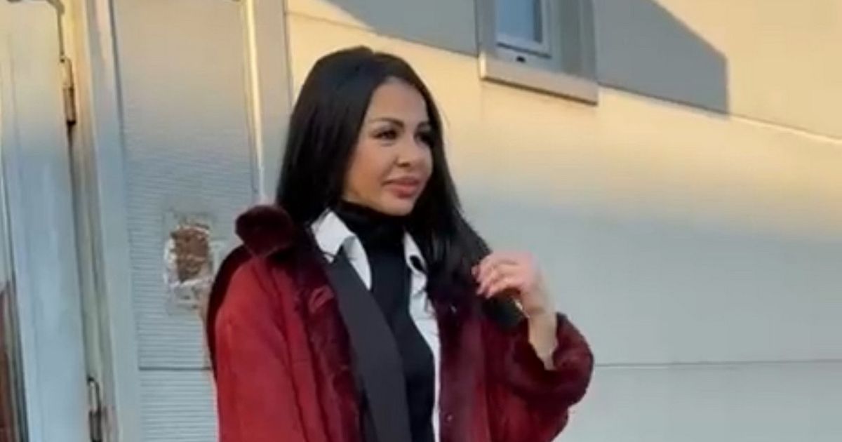 Tina Ivanović konačno u javnosti posle mučnog razvoda: Došla u "bundi ...