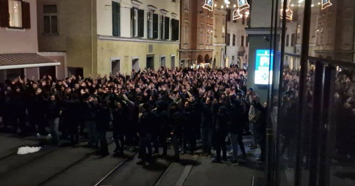 Korteo Delija u Gracu iz drugog ugla: Najvatreniji navijači Zvezde ...