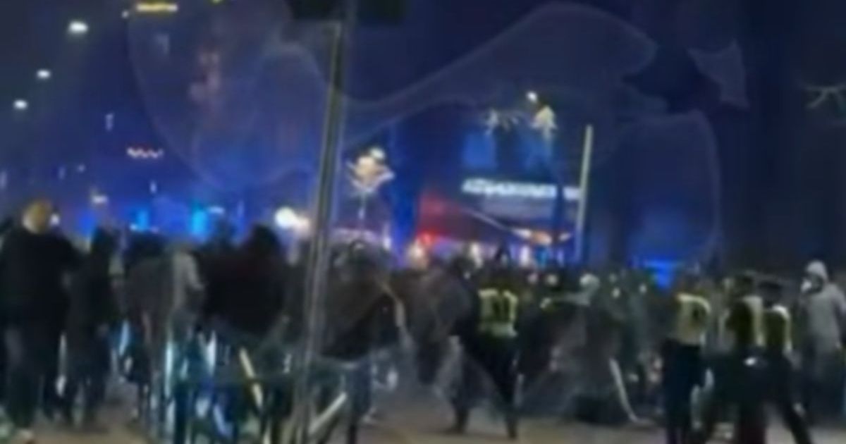 Jedan navijač Zvezde u kritičnom stanju, trojica teško povređena ...