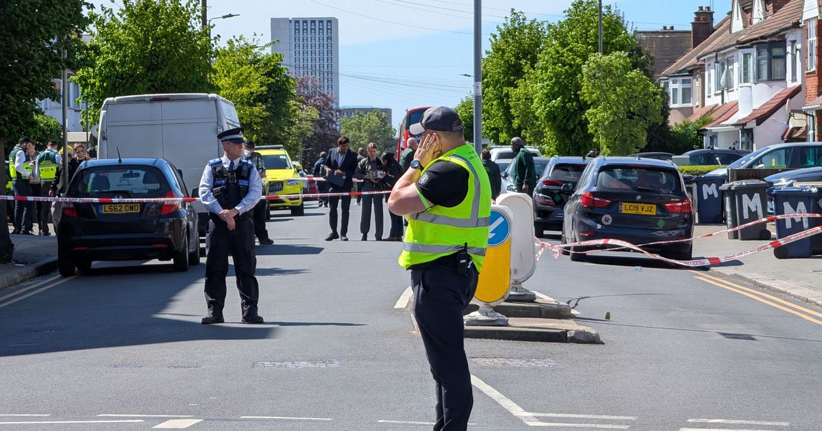 Širi se snimak jezivog napada u Londonu: Nožem ubadao Jevreje, scene su ...