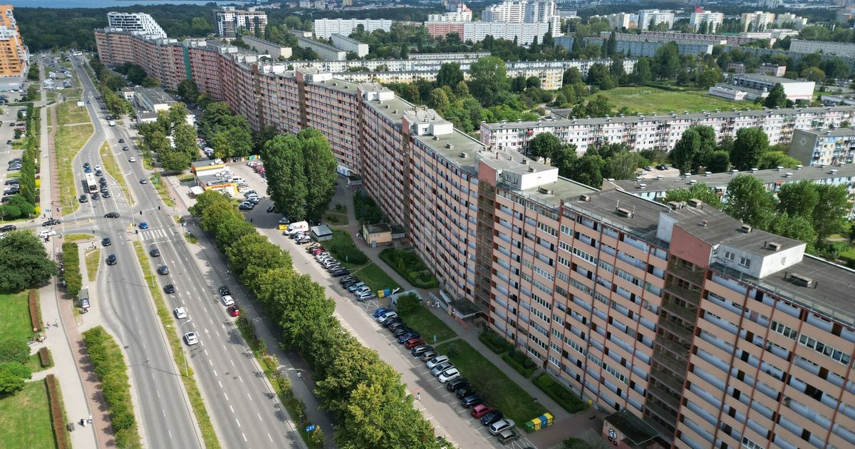 Zgrada sa 10 spratova u koju mogu da stanu svi stanovnici Bariča: Ovaj ...