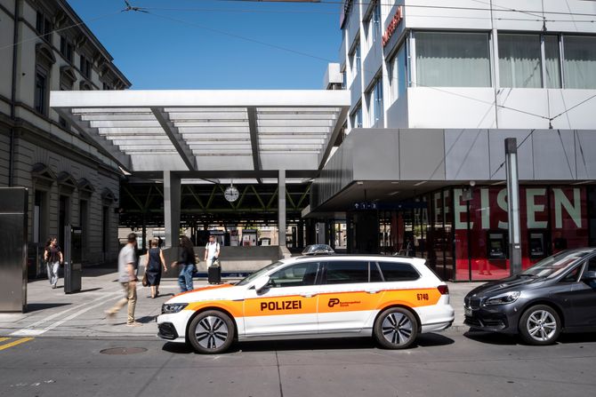 Jezive informacije o napadaču iz Švajcarske, kao i snimci napada i ...