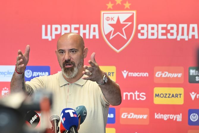 Stanković: "Sinoć sam pričao sa suprugom o tome i pitam je da li to da ...